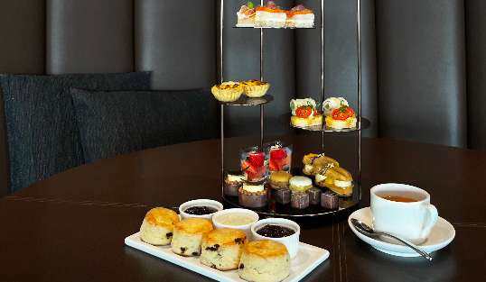 Hong Kong SkyCity Marriott Hotel - The Lounge - Afternoon Tea With Free Bubbly | Club Marriott